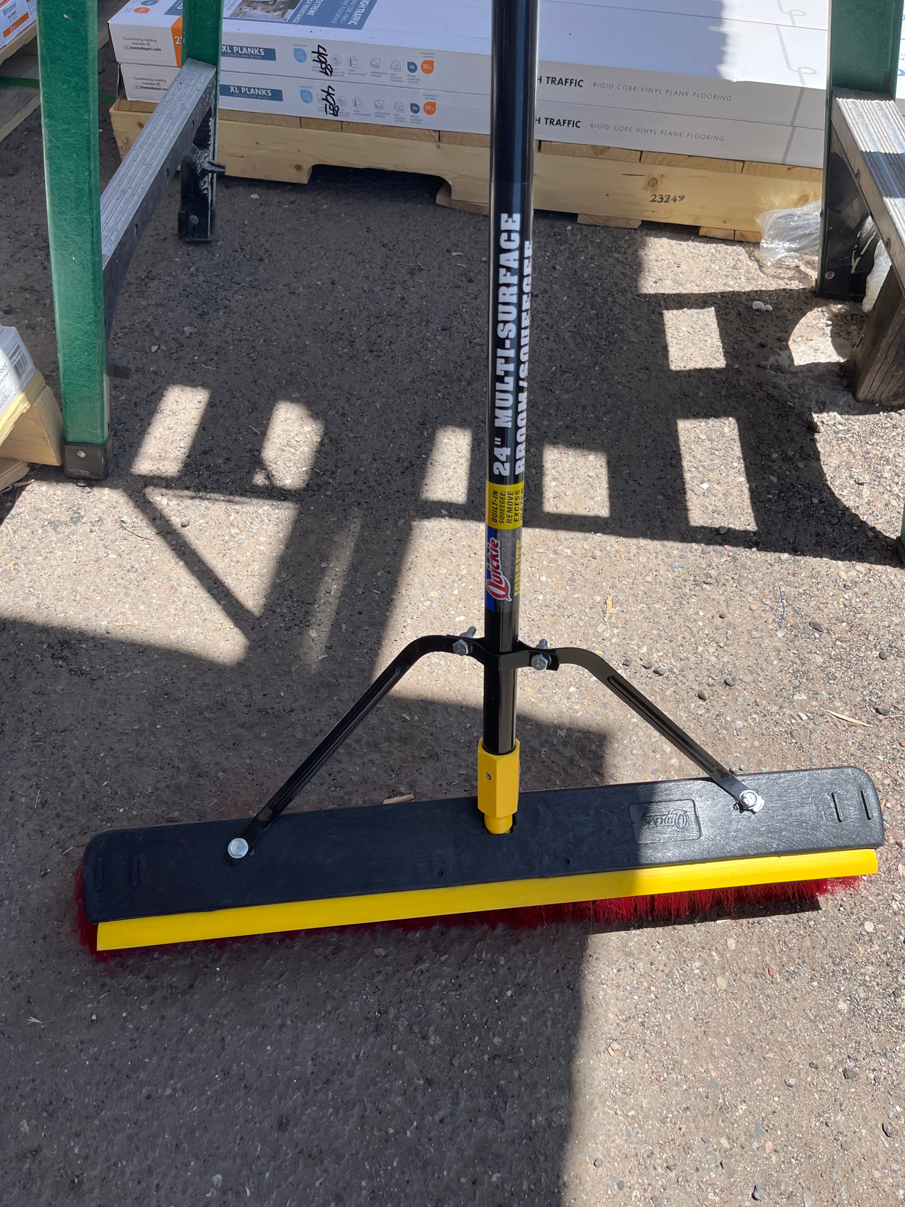 Quikie 24 inch multi surface broom/squeegee – Gersons Building Materials